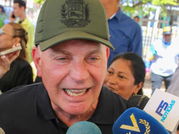 Alcalde Di Martino: Serán detenidos quienes distribuyan fuegos ...